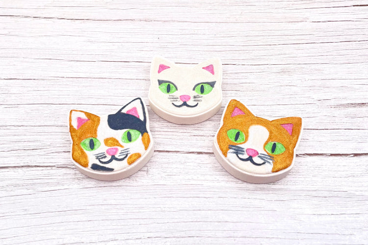 Working on Purr-fection! – Hartmont Candles